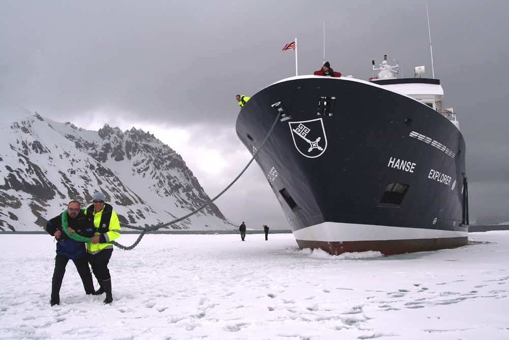 Yacht HANSE EXPLORER, FASSMER | CHARTERWORLD Luxury Superyacht Charters